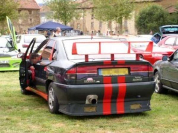 ¡Lo peor del tuning! Estos 20 carros quedaron horribles