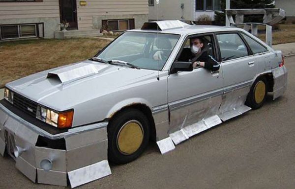 ¡Lo peor del tuning! Estos 20 carros quedaron horribles